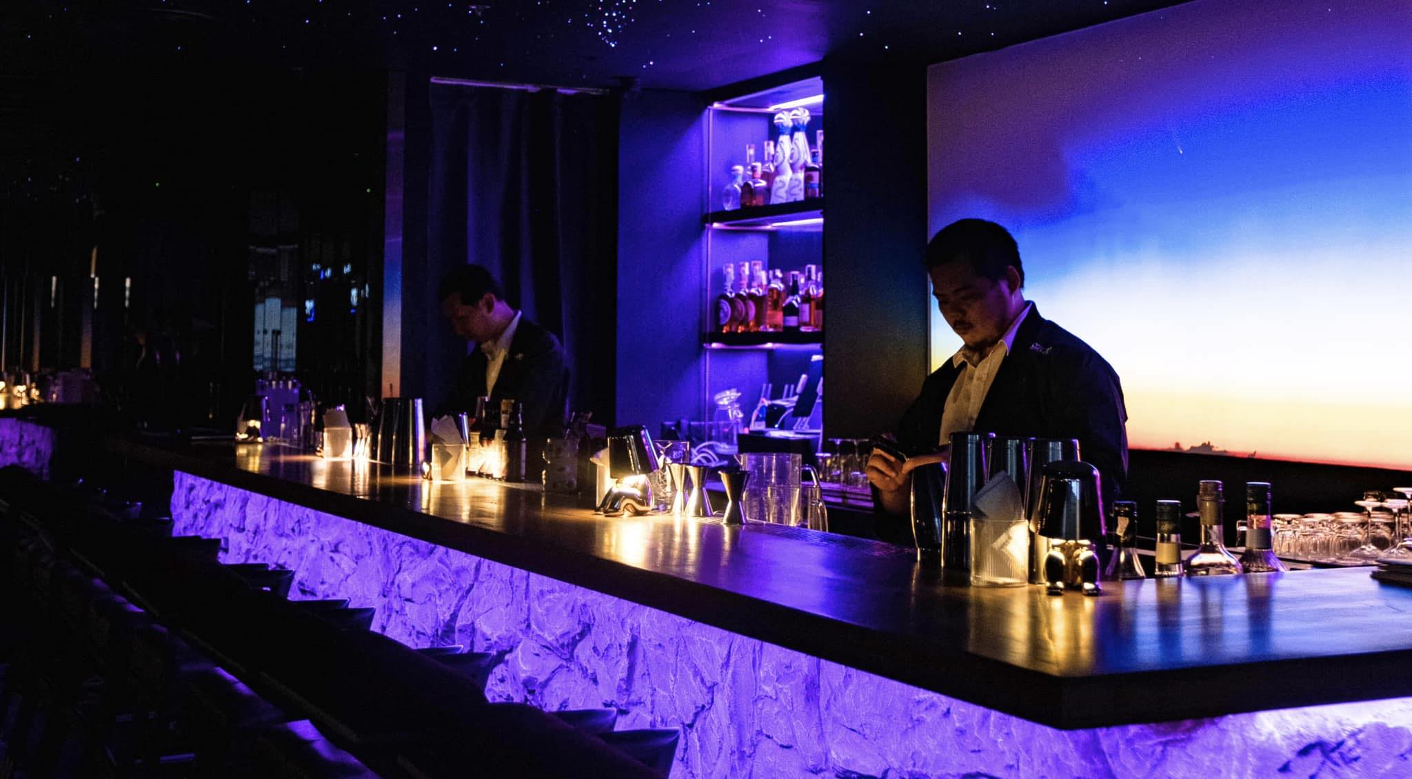 Gaze is Thonglor’s new cocktail spot for stargazers | BK Magazine Online Gaze is Thonglor’s new cocktail spot for stargazers | BK Magazine Online
