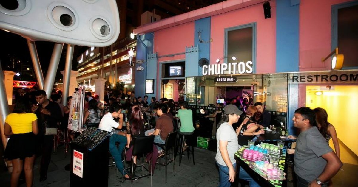 The Chupitos Bar Bk Magazine Online